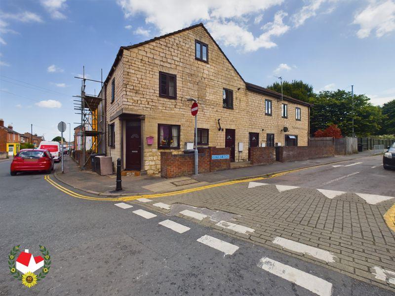 High Street, Tredworth, Gloucester Property - £240,000