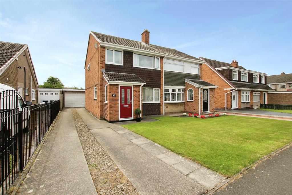 Earlsdon Avenue, Acklam 3 bed semi-detached house - £170,000