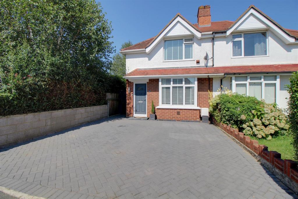 Marlborough Road, Gloucester 3 bed semi-detached house - £275,000