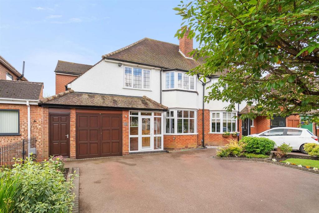 Widney Lane, Solihull 4 bed semi-detached house - £550,000