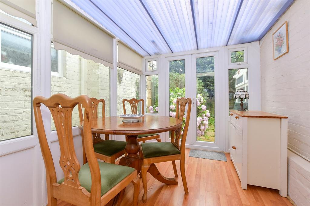Ashey Road, Ryde, Isle of Wight 2 bed semi-detached house for sale - £ ...