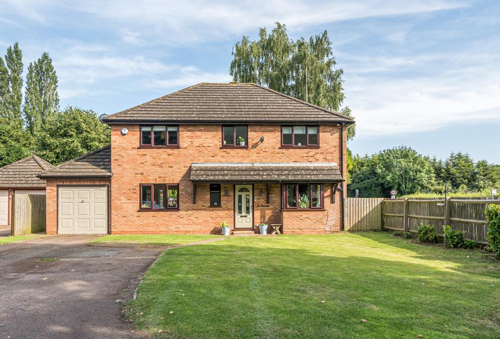 Beckford, Worcestershire GL20 4 bed detached house - £650,000