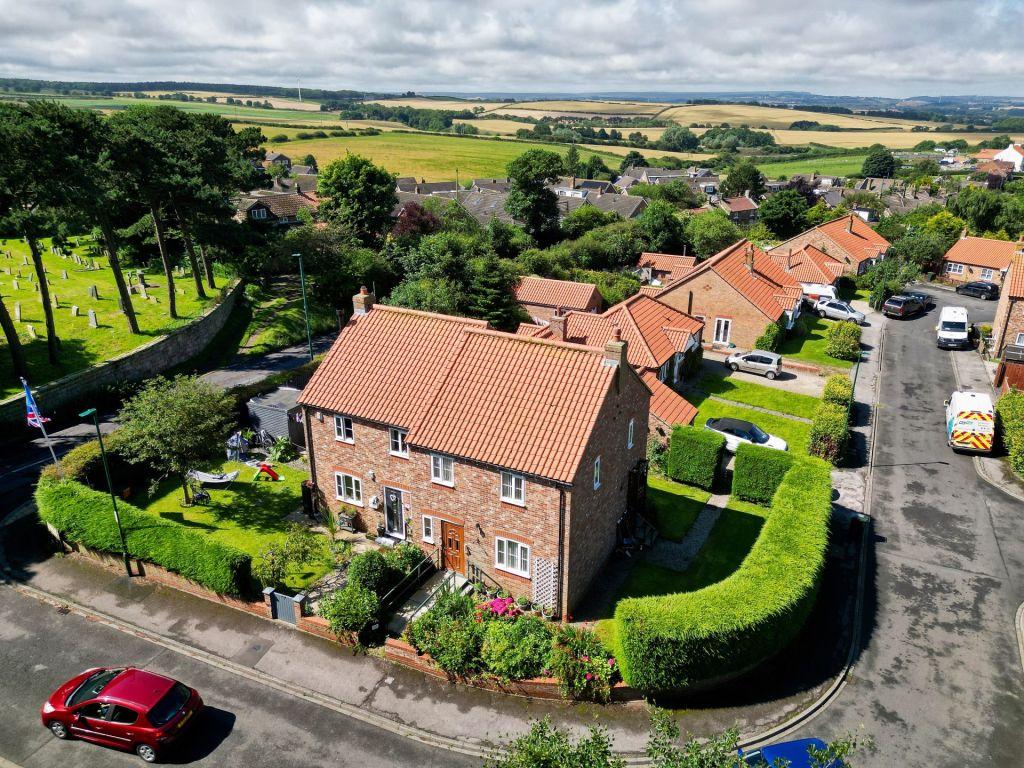 2 Sunnyfield Gardens, Easington 3 bed semi-detached house - £170,000