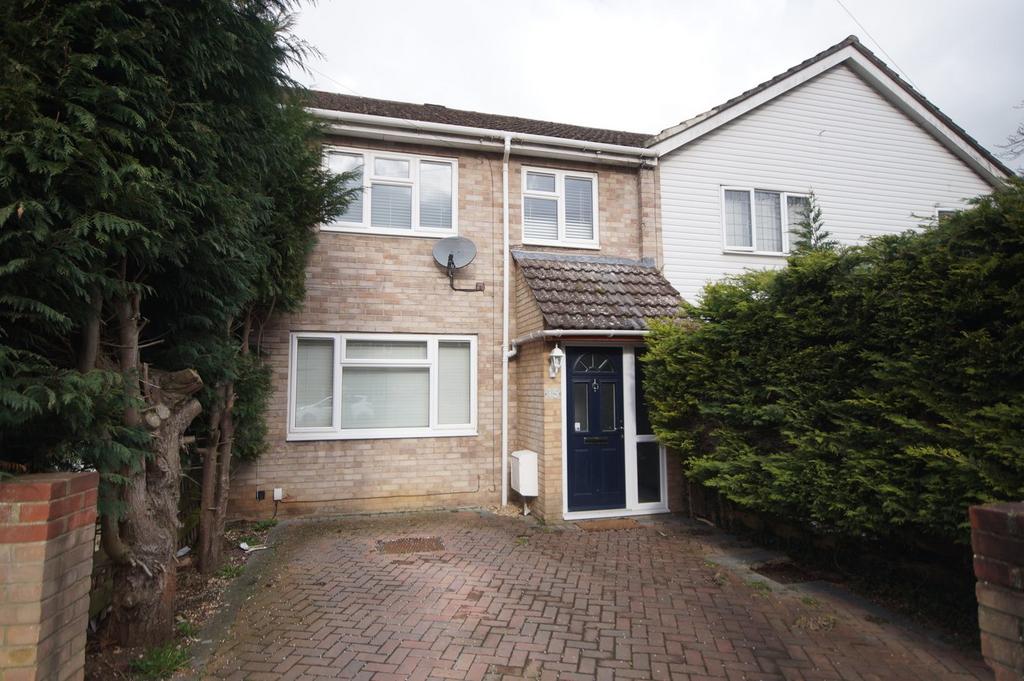 Thames Reach, Purley on Thames... 3 bed terraced house - £1,600 pcm (£ ...