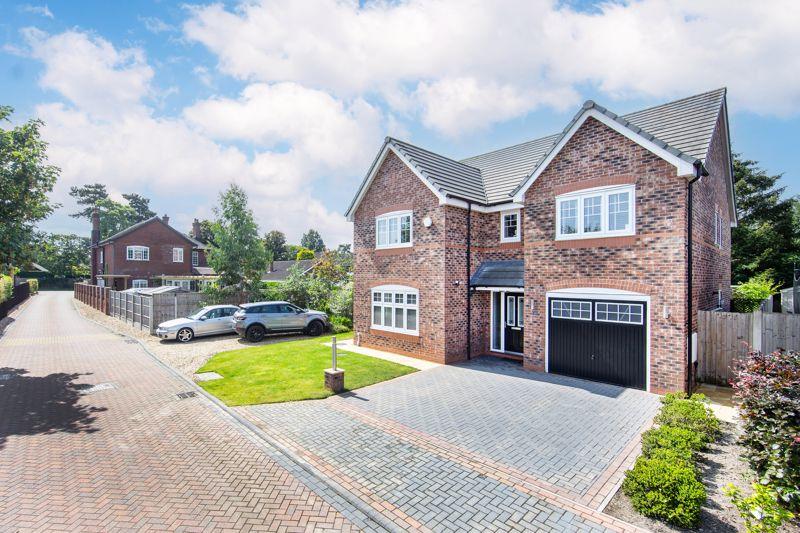 Arden Close, Willaston 4 bed detached house - £625,000