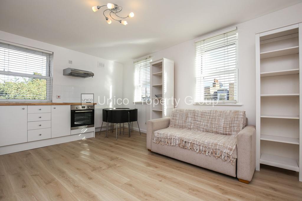 London E3 1 bed flat to rent - £1,750 pcm (£404 pw)