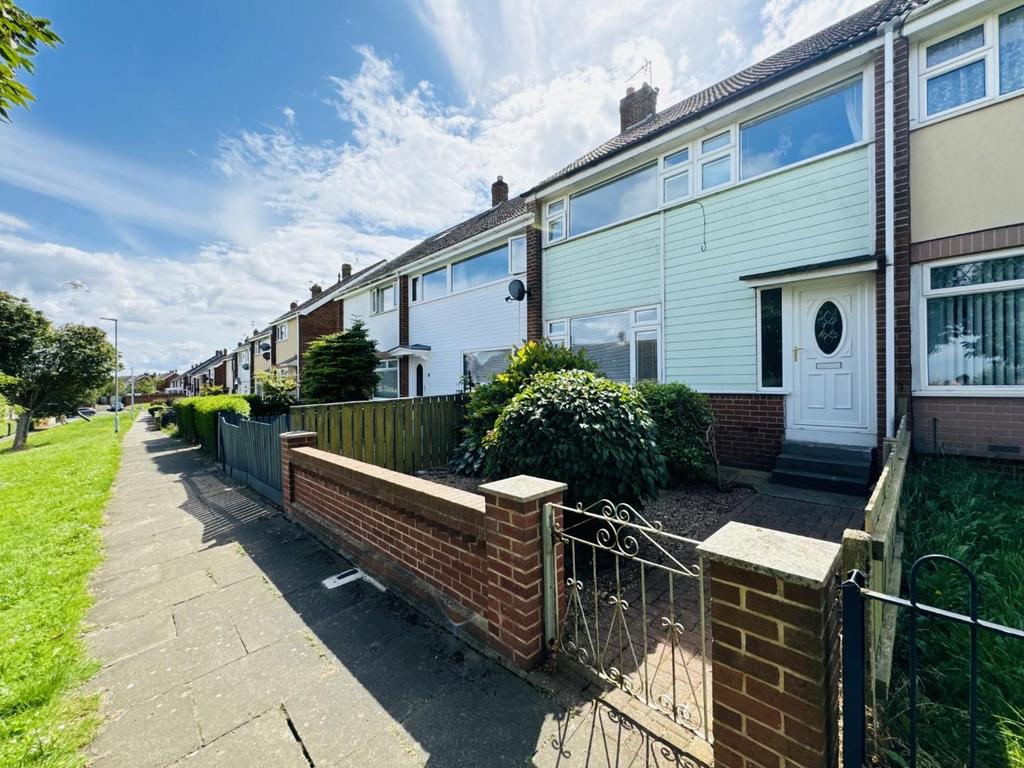 Dodsworth Walk, Clavering, Hartlepool 3 bed terraced house - £105,000