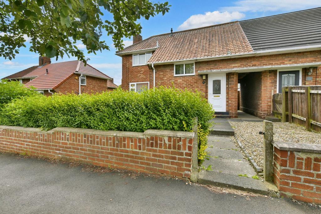 Larchwood Gardens, Lobley Hill 2 bed semi-detached house - £130,000
