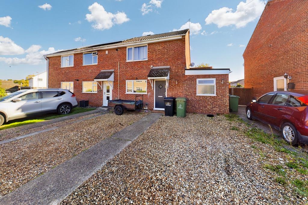 Sturdee Close, Thetford, IP24 4 bed end of terrace house for sale - £ ...