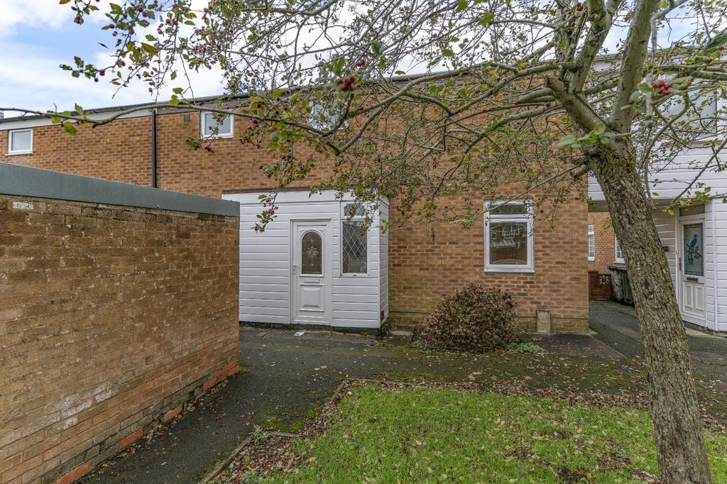 Ashorne Close, Matchborough West... 3 bed end of terrace house - £1,100 ...