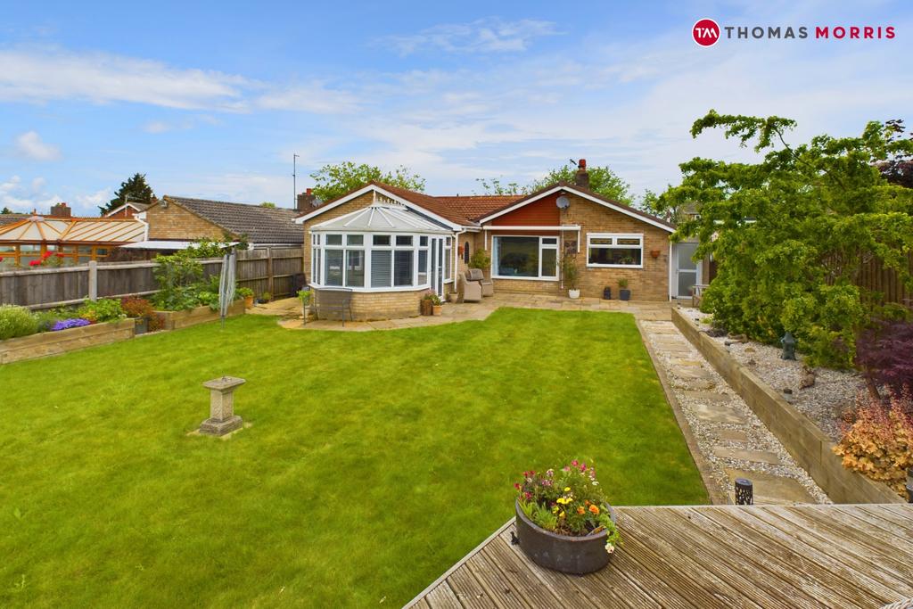 Cambridge Close, Biggleswade SG18 4 bed bungalow - £635,000