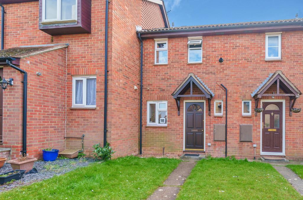 Aspin Mews, Essex CB10 2 bed terraced house - £290,000