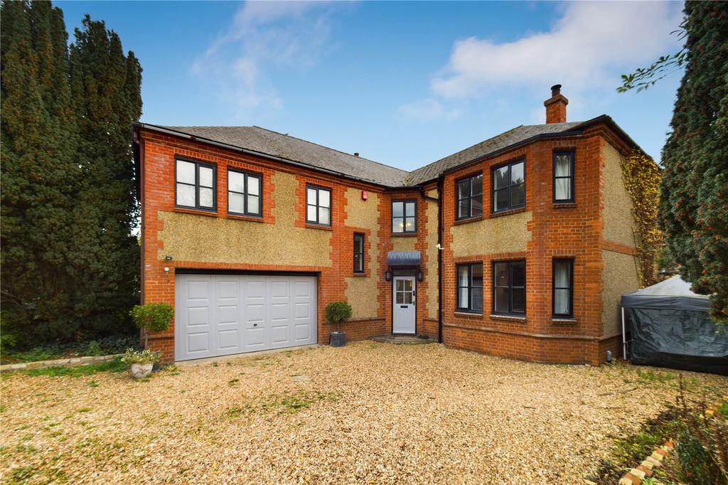 Cootes Lane, Cambridge CB24 5 bed detached house - £800,000