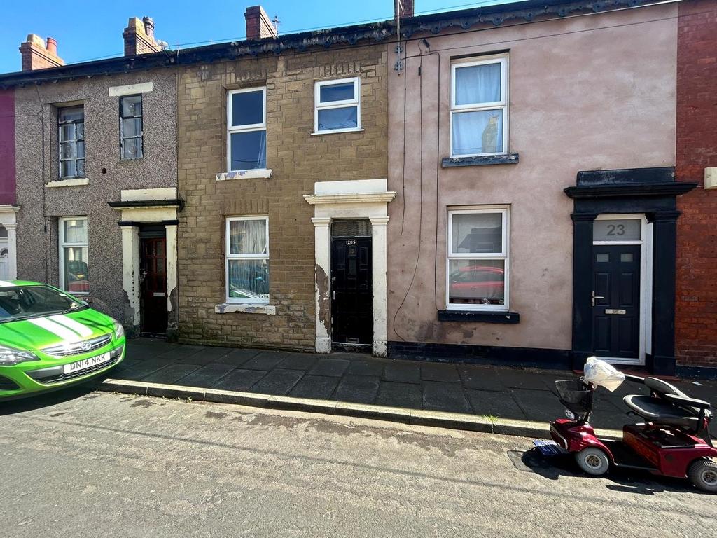 Percy Street, Lancashire FY1 3 bed terraced house for sale - £69,950