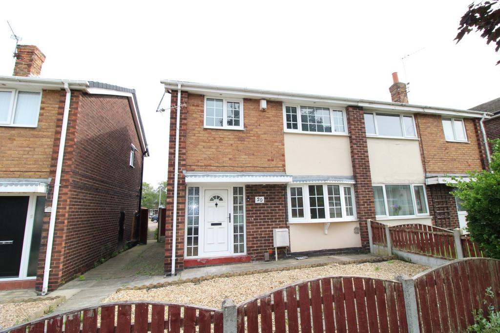 Laburnum Court, West Yorkshire WF10 3 bed semi-detached house - £925 ...