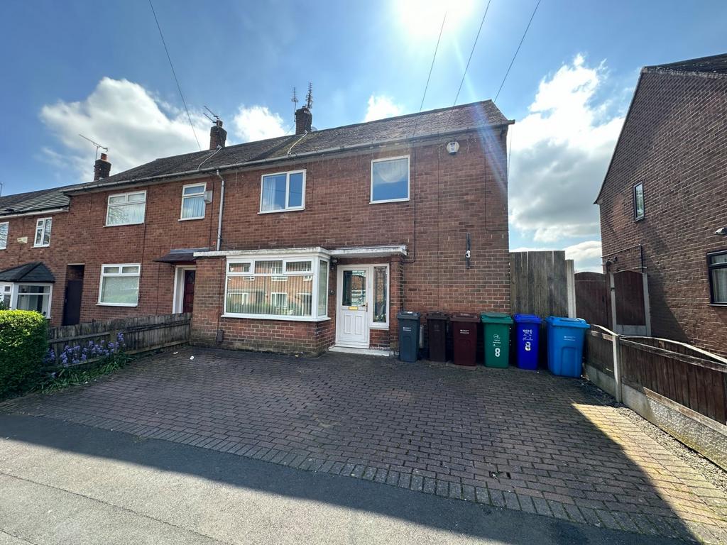 Cosham Road, Greater Manchester M22 3 bed terraced house - £240,000