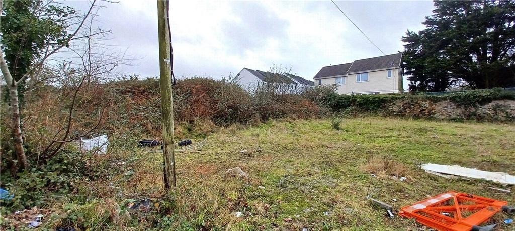 Fore Street, Pool TR15 Land - £150,000