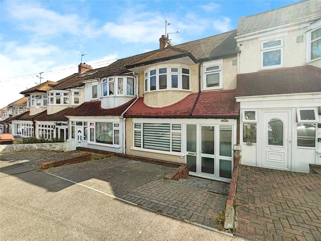 The Chase, Kent ME4 3 bed terraced house - £295,000