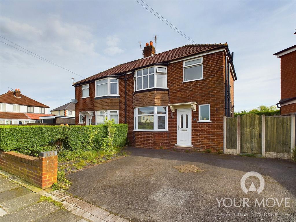 Field Avenue, Crewe CW2 3 bed semi-detached house - £185,000