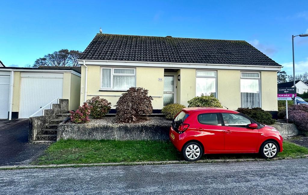 Polmear Parc, Par PL24 2 bed detached bungalow - £300,000