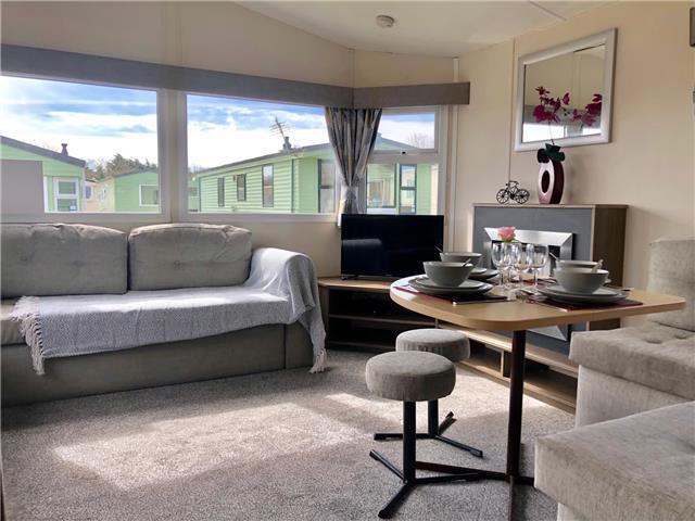 Lizard Point Holiday Park 2 bed static caravan - £25,995