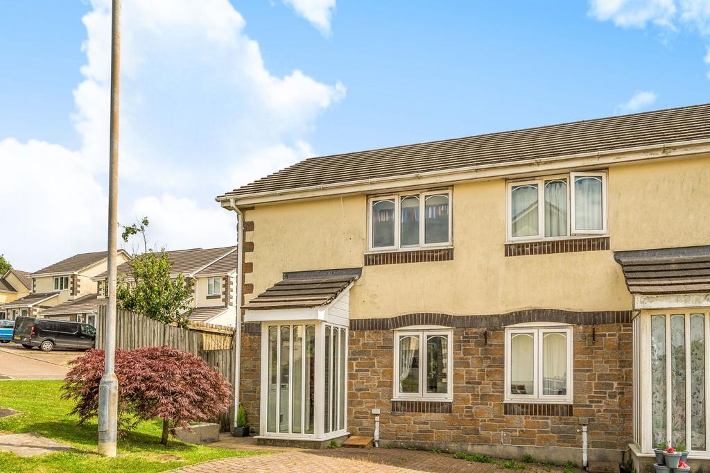 Mawes Court, Gunnislake PL18 2 bed semi-detached house - £185,000