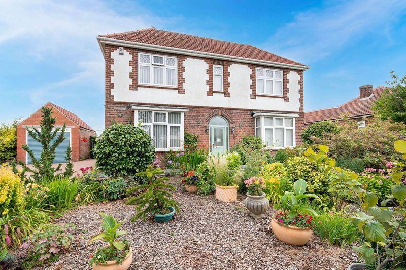Smeath Lane, Retford DN22 4 bed detached house - £400,000