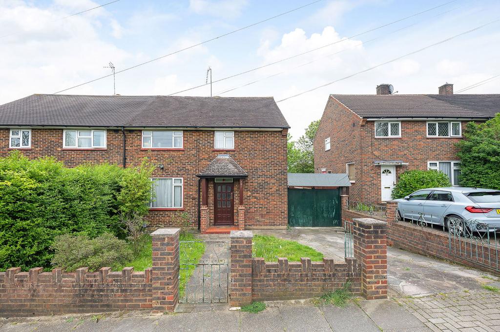 Chipperfield Road, Orpington BR5 3 bed semi-detached house for sale - £ ...