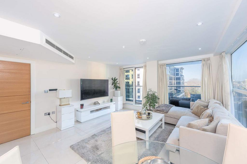 The Boulevard, London SW6 2 bed apartment - £750,000