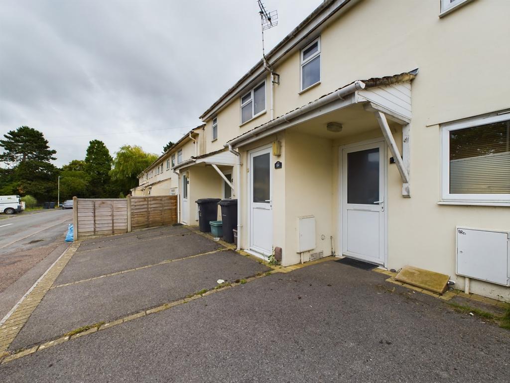 Garnalls Road, Matson 1 bed flat - £680 pcm (£157 pw)