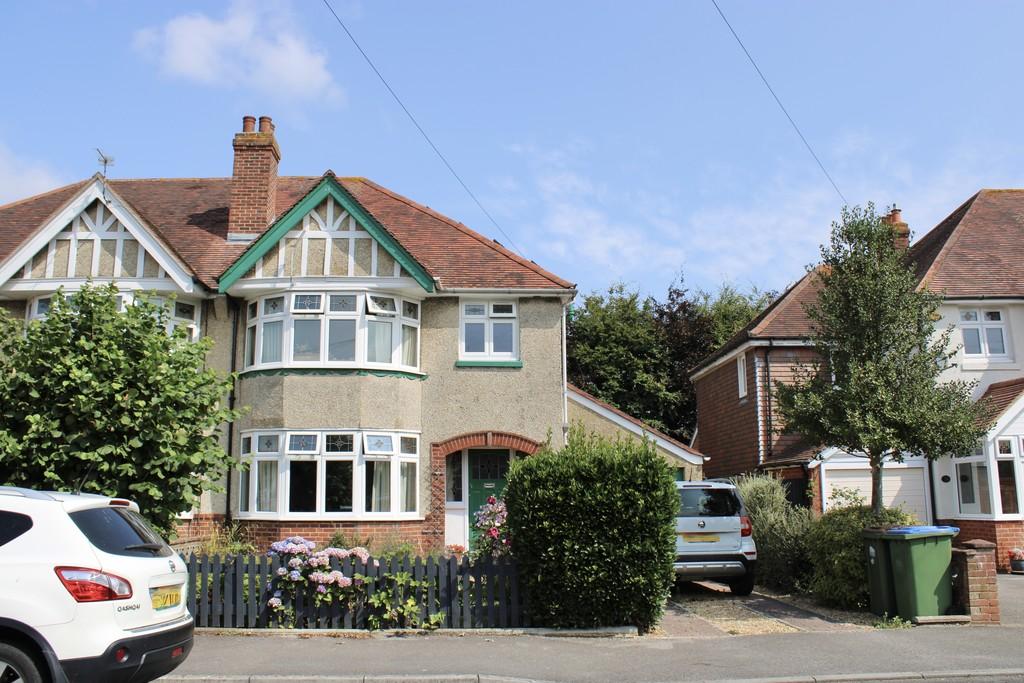 Radway Road, Southampton SO15 3 bed semi-detached house - £1,700 pcm (£ ...