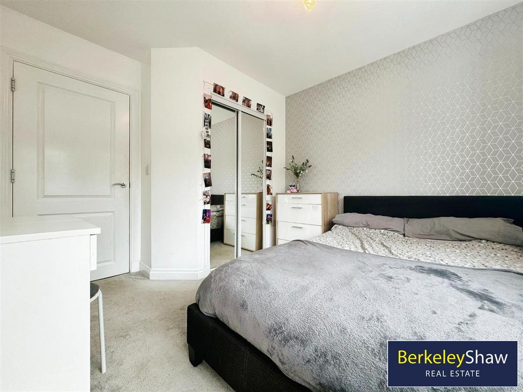 Atherton Drive, Prescot 4 bed semi-detached house - £280,000