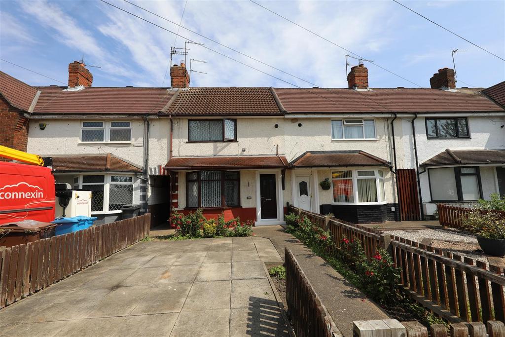 Cranbrook Avenue, Hull 2 bed terraced house - £100,000