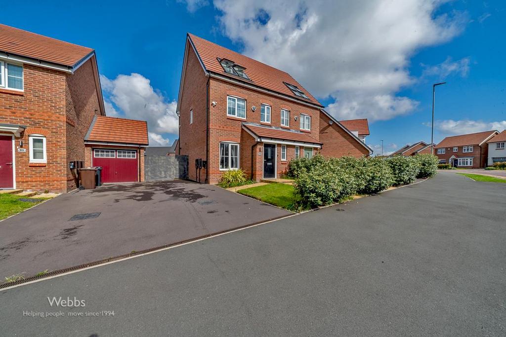 Ambergate Road, Bilston WV14 3 bed semi-detached house - £1,500 pcm (£ ...
