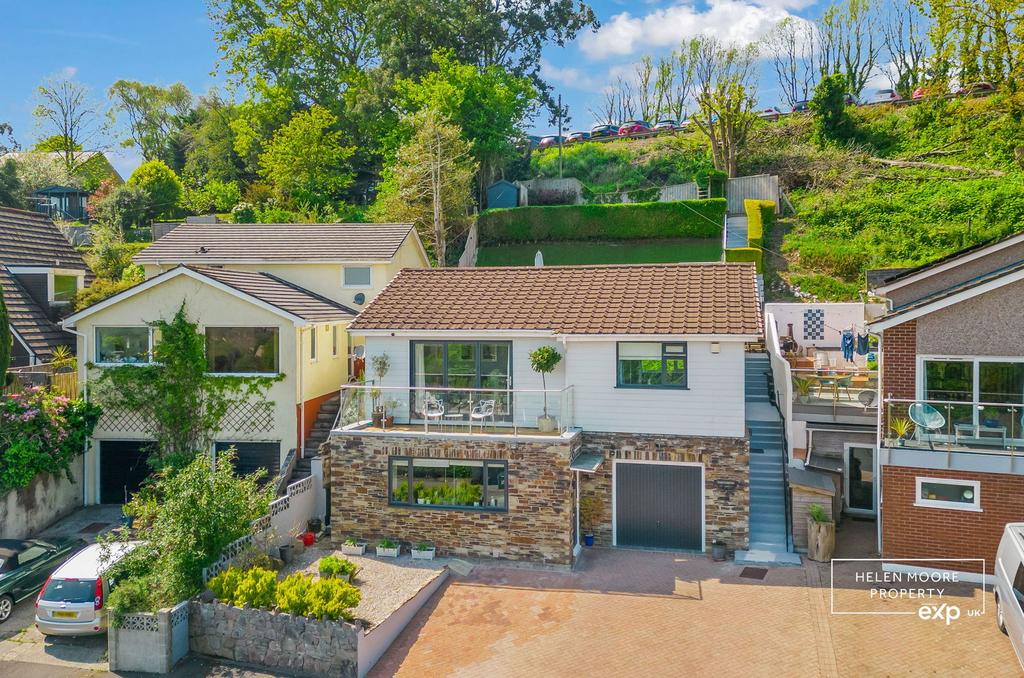 Crescent Road, Ivybridge PL21 4 bed detached house - £567,500