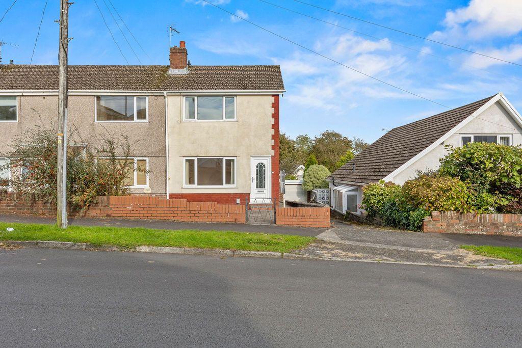 The Orchard, Swansea SA3 2 bed end of terrace house - £230,000