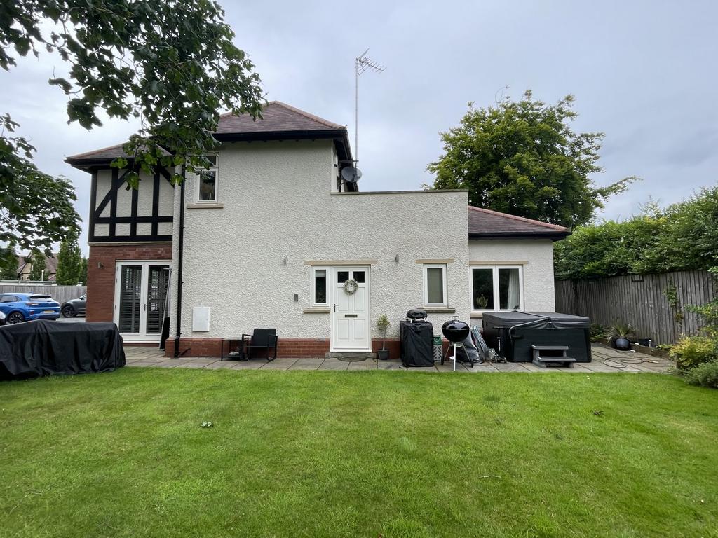 The Coach House, 80 Cornwall Road... 3 bed semi-detached house - £2,295 ...
