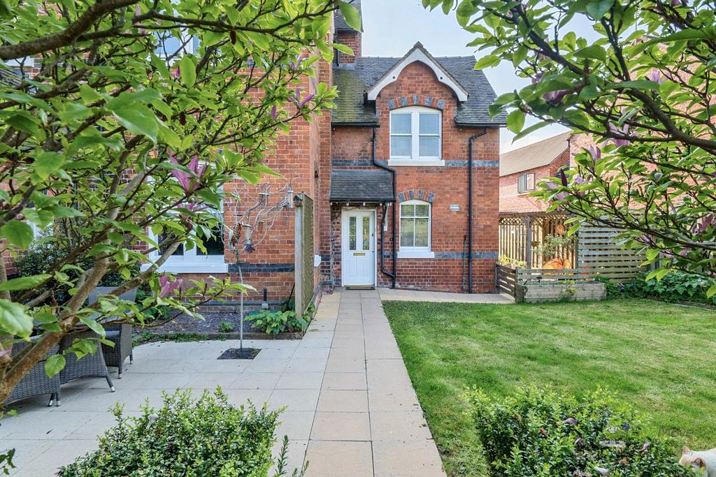 Prescott Court, Shrewsbury SY4 2 bed semi-detached house for sale - £ ...