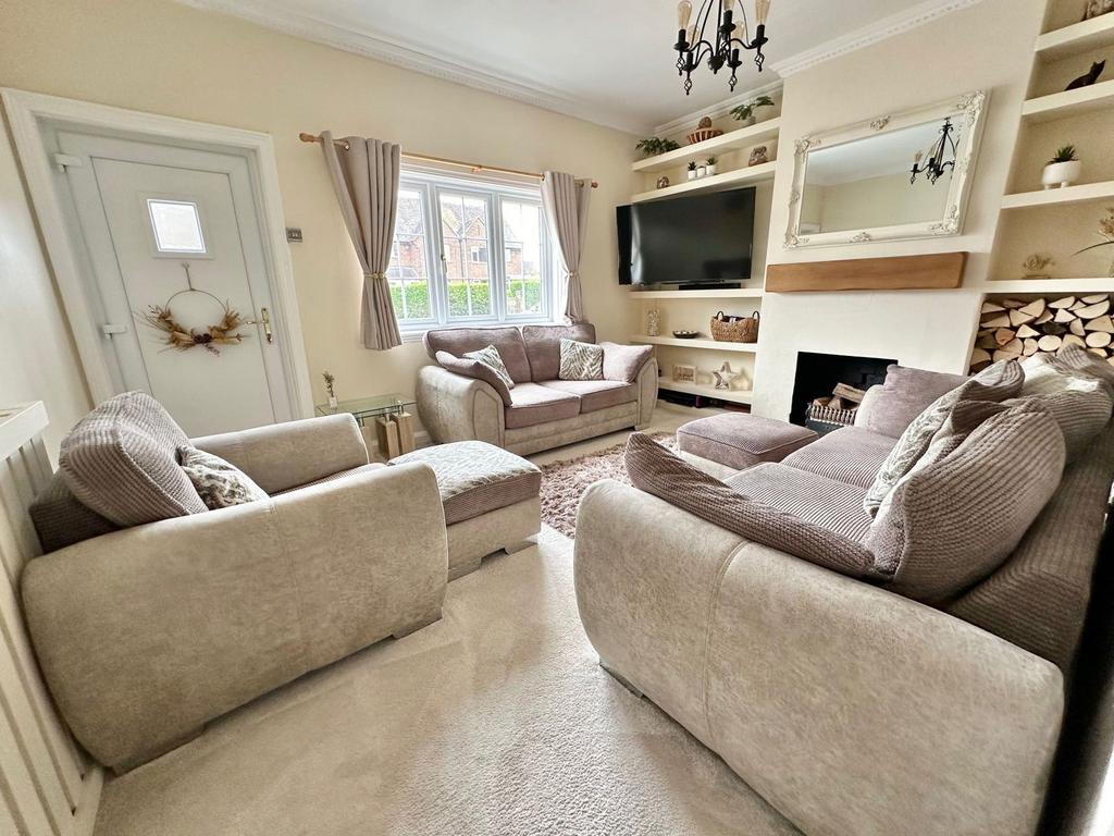 Myford, Telford TF4 3 bed terraced house for sale - £295,000