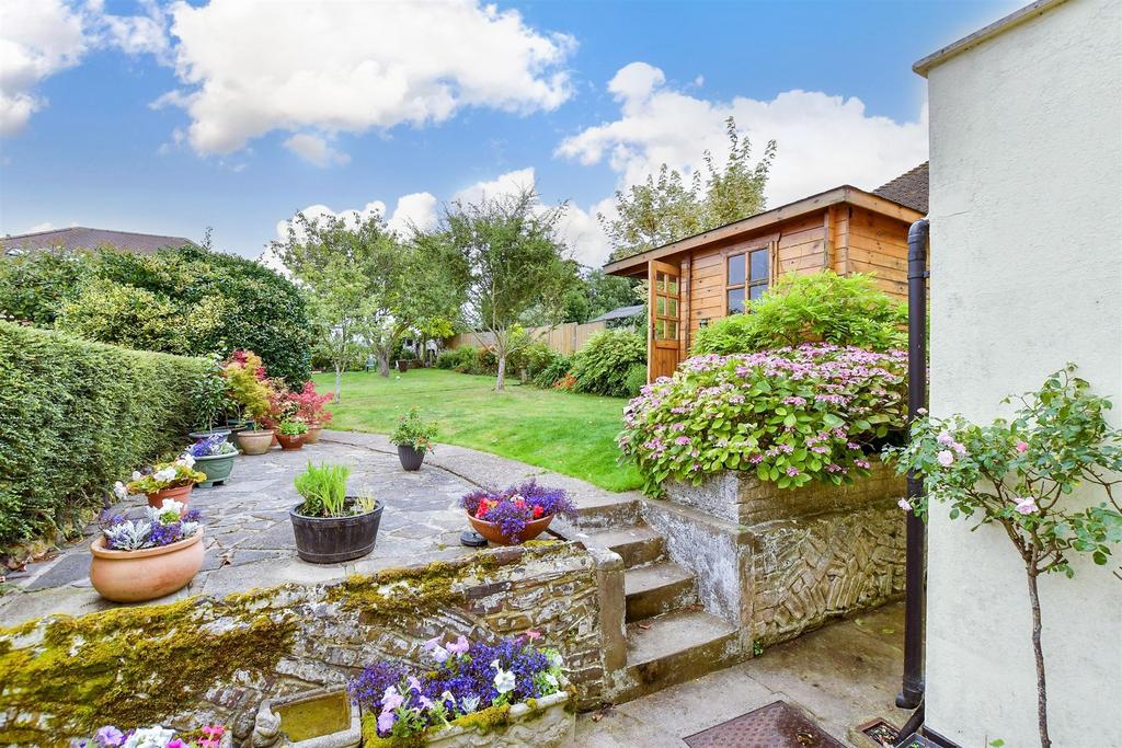 London Road, Ramsgate, Kent 4 bed semi-detached house for sale - £475,000