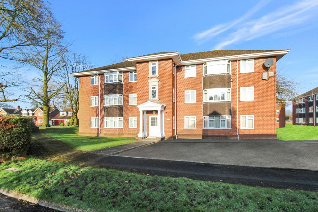 Hulton Close, Congleton CW12 1 bed ground floor flat for sale - £120,000