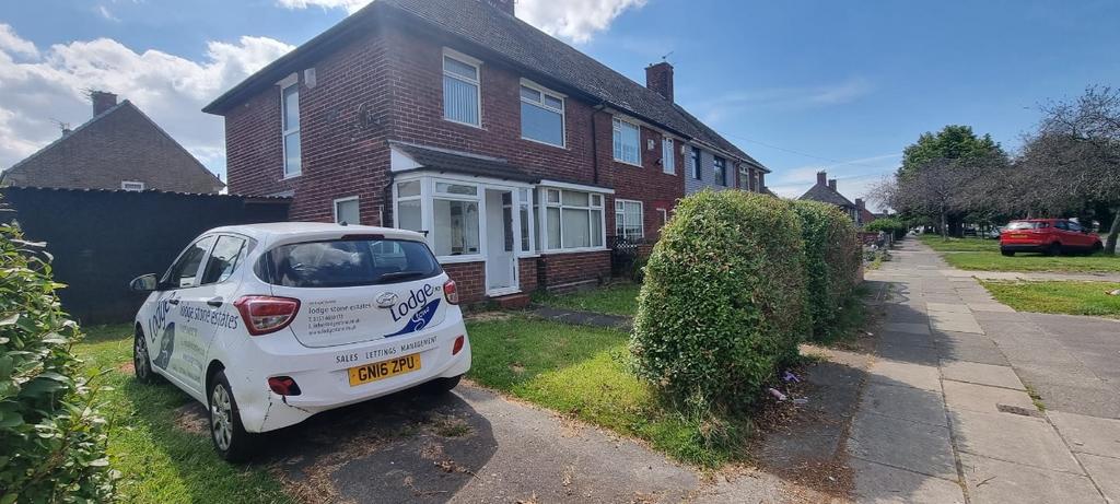 Central Avenue, Liverpool 3 bed semi-detached house - £850 pcm (£196 pw)