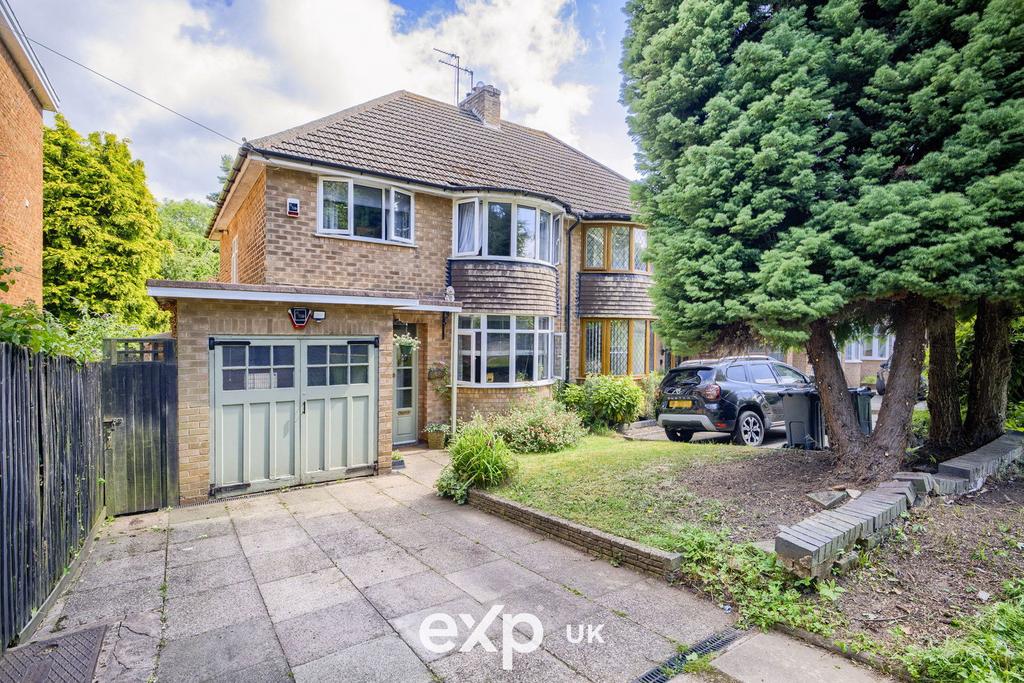 Redditch Road, Birmingham B38 3 bed semi-detached house - £325,000