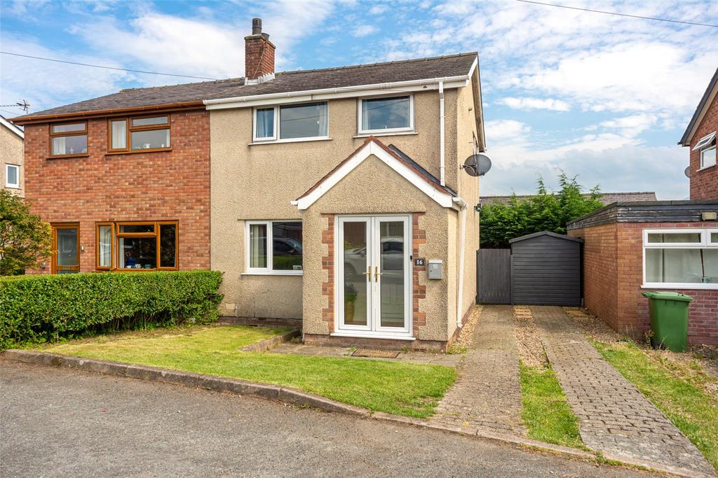 Rhosfryn, Bangor, Gwynedd, LL57 3 bed semi-detached house - £205,000
