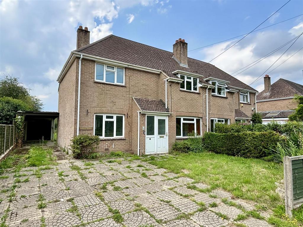 Wareham Road, Poole BH16 3 bed semi-detached house - £350,000