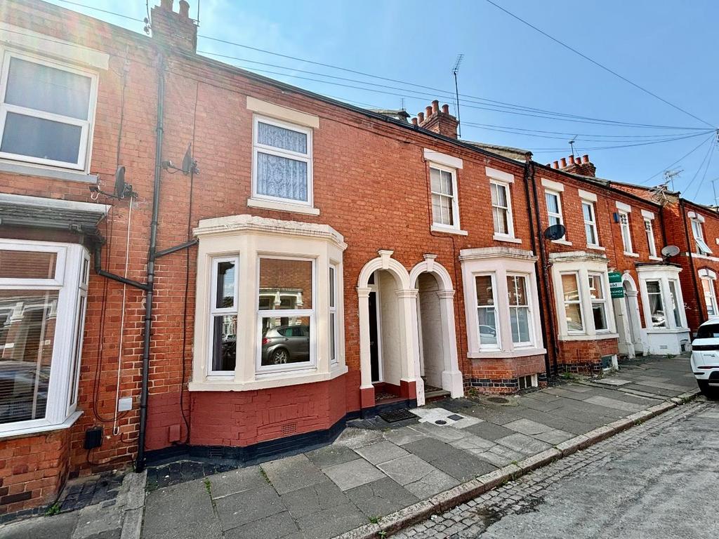 Manfield Road, Abington, Northampton NN1 3 bed terraced house for sale ...
