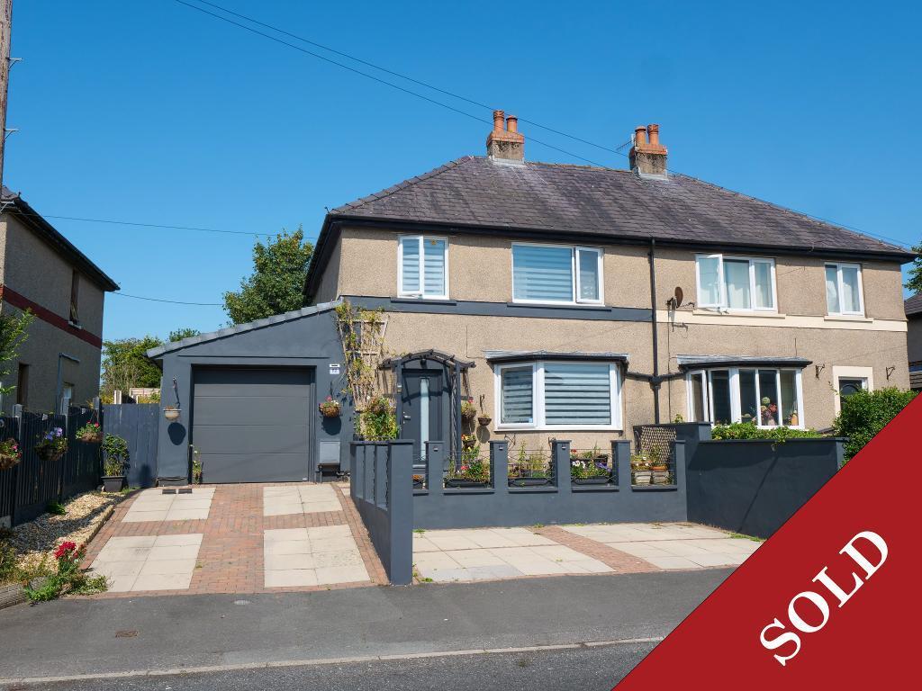 Barley Cop Lane, Lancaster, LA1 2PH 4 bed semi-detached house - £250,000
