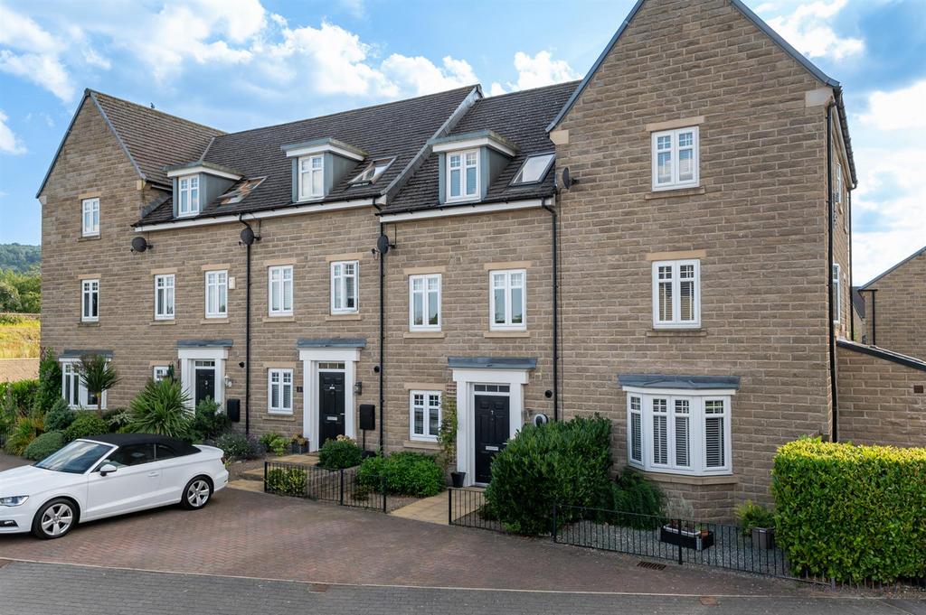 Mill Way, Otley LS21 3 bed house - £395,000