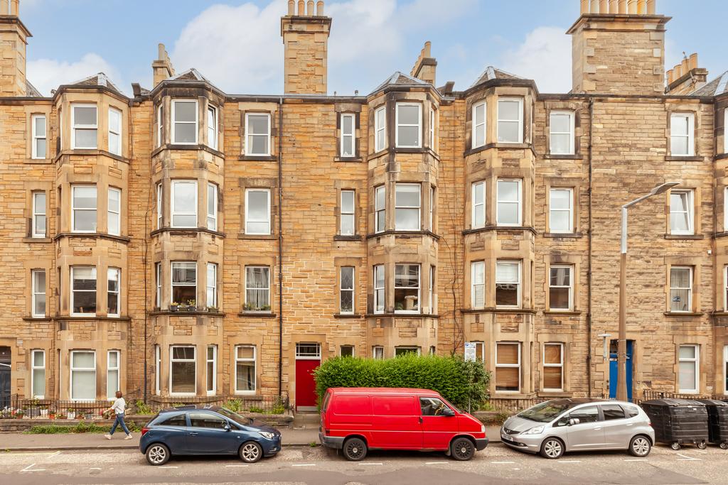 13/5 Shandon Place, Edinburgh, EH11 1QN 1 bed flat - £249,950