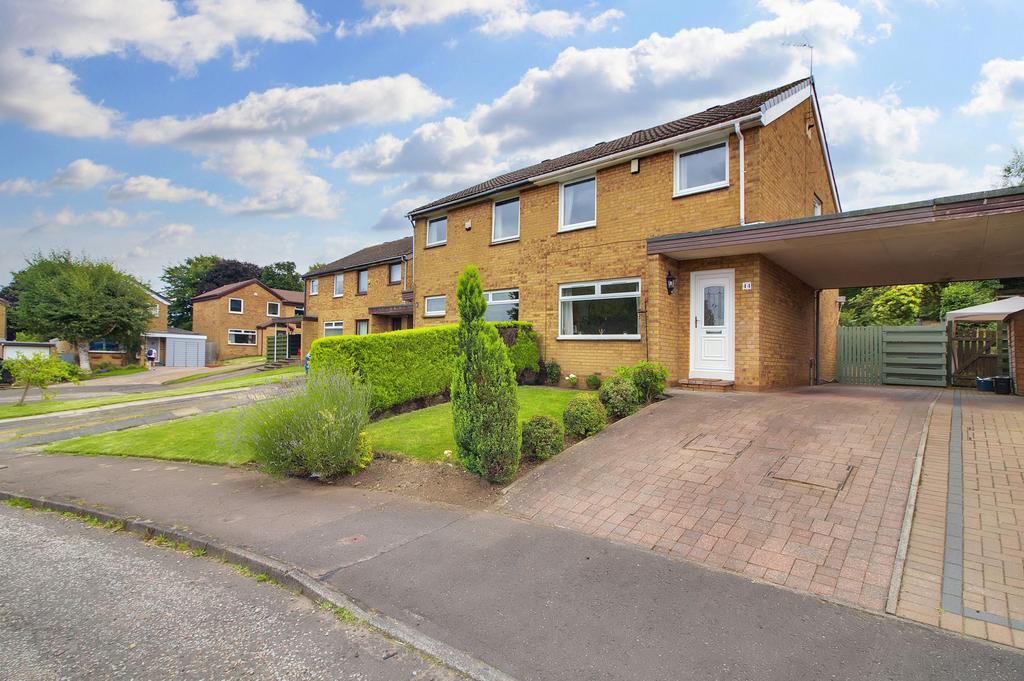 44 Hallcroft Park, Ratho, EH28 8SF 3 bed semi-detached house - £240,000